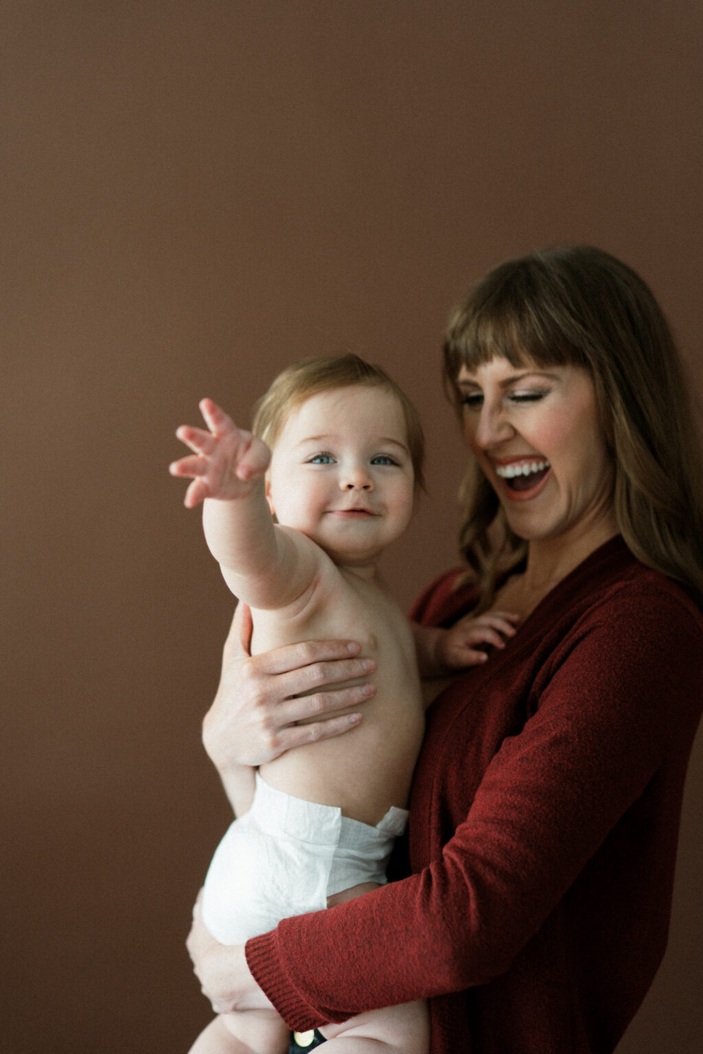 Beautiful Motherhood Sessions - Live View Studios